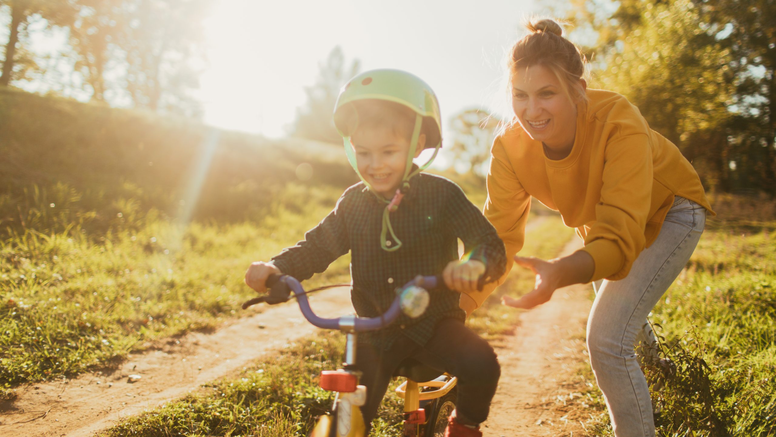 How do I choose a fostering agency? - Tree House Care